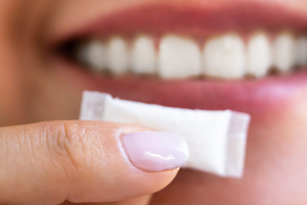 4 Ways Nicotine Pouches Can Impact Your Oral Health | Bismarck Advanced ...